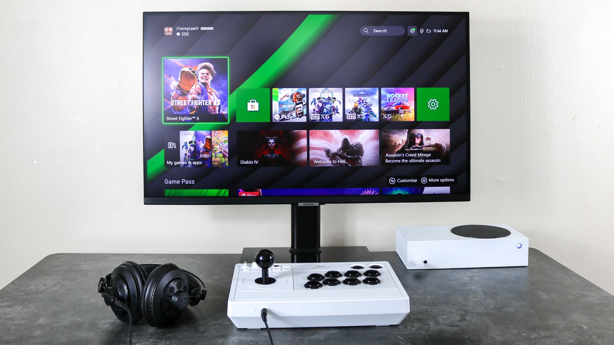 Xbox용 8BitDo 아케이드 스틱 검토: 마지막으로 Xbox용 무선 파이트 스틱